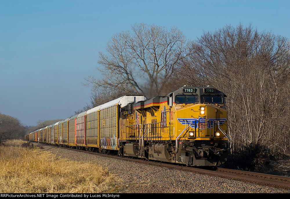 UP 7782 eastbound UP empty autorack train